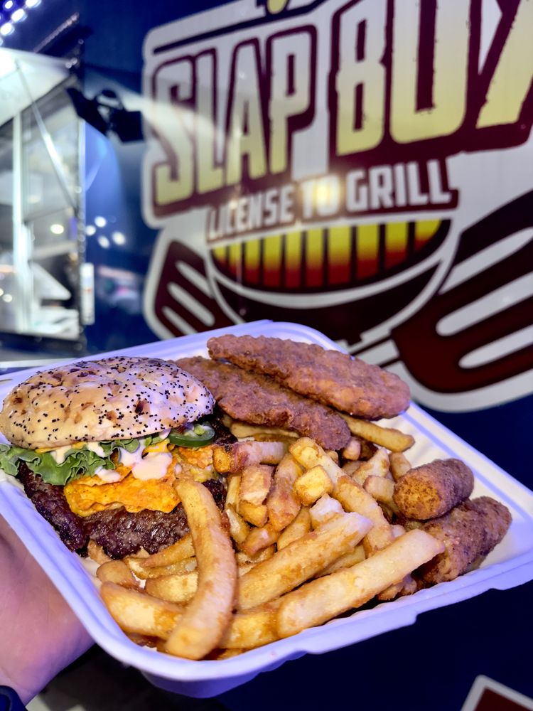 SLAP BOX FOOD TRUCK - 9500 Conant, Hamtramck, Michigan - Food Trucks ...