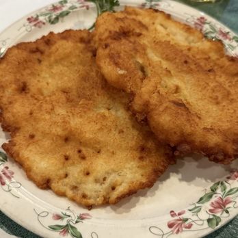 SCHNITZEL PLATZ - Updated December 2025 - 430 Photos & 425 Reviews ...