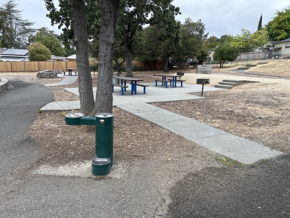 ESTHER DEAVER PARK - Updated August 2025 - 1522 East Ave, Napa ...