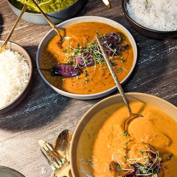 FOUR MONKEYS - Updated November 2024 - 194 Photos & 102 Reviews - 83 ...