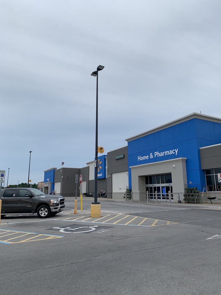 WALMART SUPERCENTER - Updated August 2024 - 2826 E Harbor Rd, Port ...