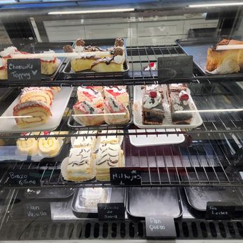 TAINO’S BAKERY & DELI - Updated June 2024 - 51 Photos & 28 Reviews ...