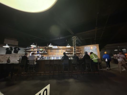 WOODEN BAR - Updated August 2025 - 90 Photos & 49 Reviews - 4 Knowlton ...