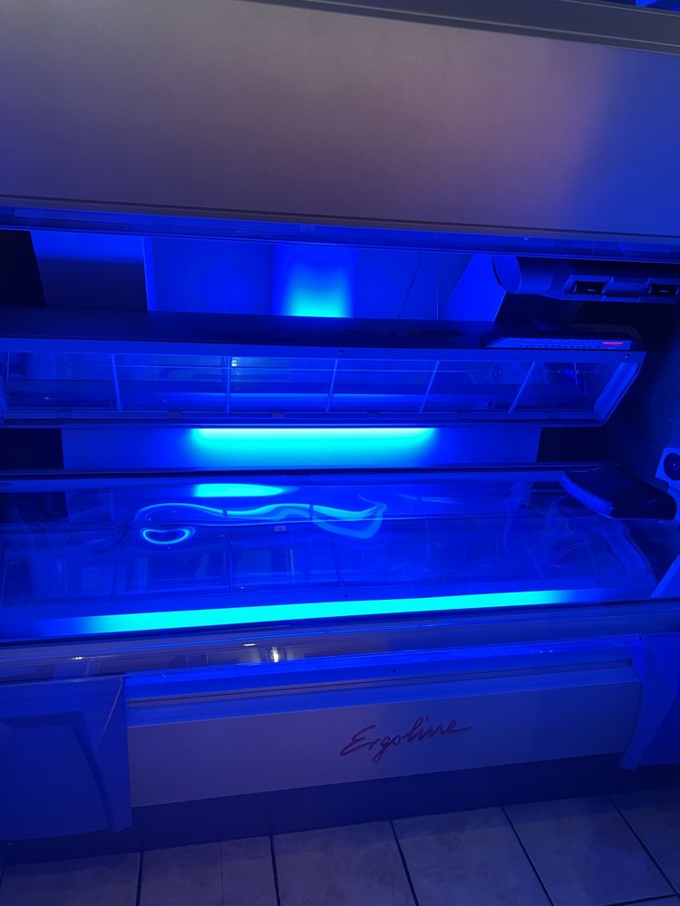 ISLAND SUN TANNING - Updated January 2026 - 35 Photos & 17 Reviews ...