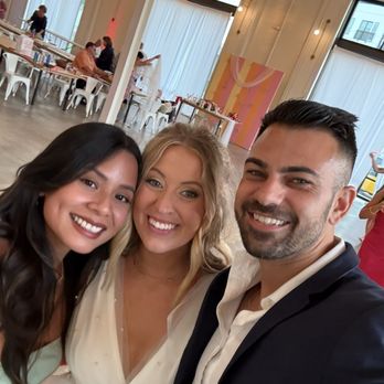 PINE - Updated December 2025 - 54 Photos - 4100 Raleigh St, Charlotte ...