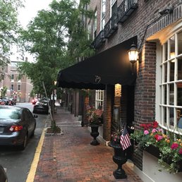 75 CHESTNUT - Updated January 2025 - 296 Photos & 616 Reviews - 75 ...