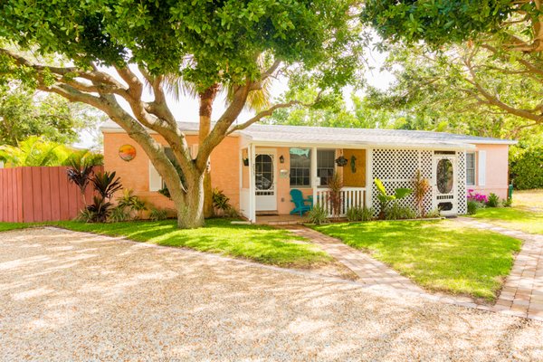 COCOA BEACH STAY COTTAGES - Updated July 2025 - 24 Photos - 225 N ...