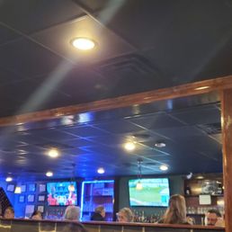 POLO’S BAR & GRILL - Updated July 2025 - 126 Photos & 205 Reviews - 140 ...