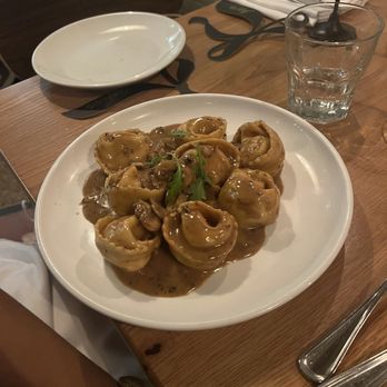 LUNA PASTA E DOLCI RISTORANTE - Updated December 2025 - 56 Photos & 18 ...