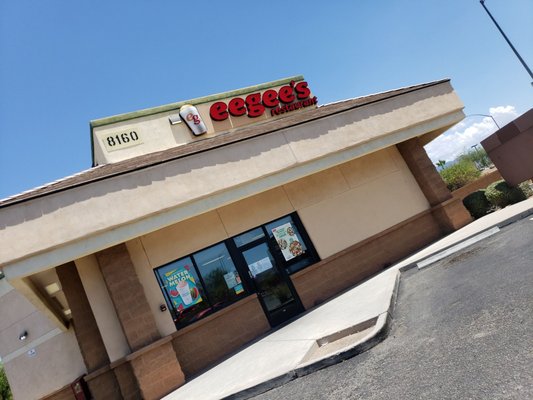 EEGEE’S - Updated July 2024 - 71 Photos & 85 Reviews - 8160 N Courtney ...