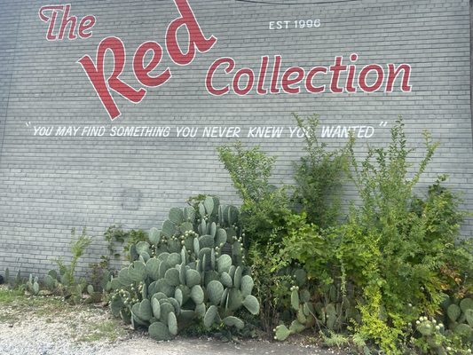 THE RED COLLECTION - Updated October 2025 - 13 Photos & 40 Reviews ...