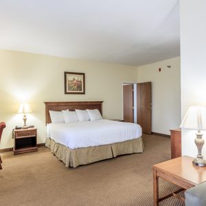 CLARION INN BRANSON - Updated July 2024 - 51 Photos & 29 Reviews - 2820 ...