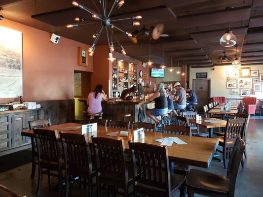 TABOR TAVERN - 375 Photos & 611 Reviews - 5325 E Burnside St, Portland ...