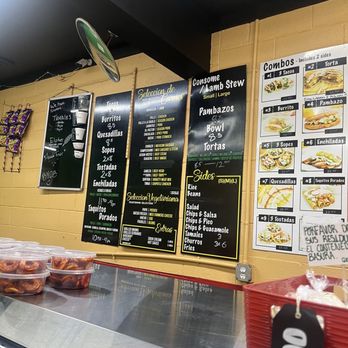 EL PIQUE - WILMINGTON - Updated October 2025 - 138 Photos & 209 Reviews ...