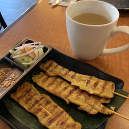 LAOS KITCHEN - Updated June 2024 - 319 Photos & 217 Reviews - 887 4th ...