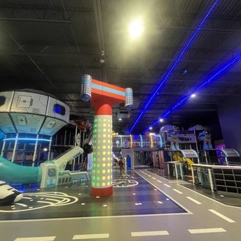 CATCH AIR - Updated December 2025 - 22 Photos & 12 Reviews - 1152 ...