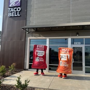 TACO BELL - Updated December 2025 - 12 Photos - 6939 Golden State Blvd ...