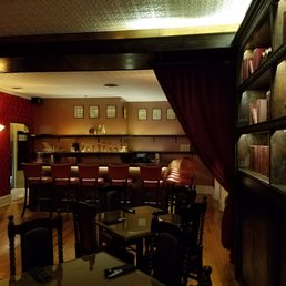 WHITE RABBIT GASTROPUB - Updated December 2025 - 827 Photos & 978 ...