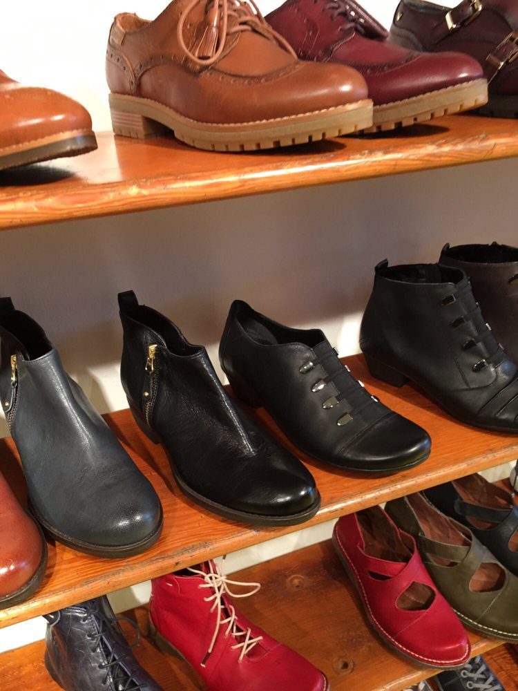 MARKET STREET SHOES - 12 Photos & 73 Reviews - 2232 NW Market St ...