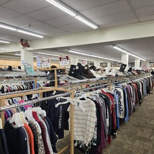 MYUNIQUE THRIFT - UNION - Updated October 2025 - 52 Photos & 84 Reviews - 2485 US-22, Union, New ...