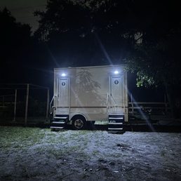 LASSO KOSHER GRILL - Updated December 2025 - 20 Photos - 5511 Woodland ...