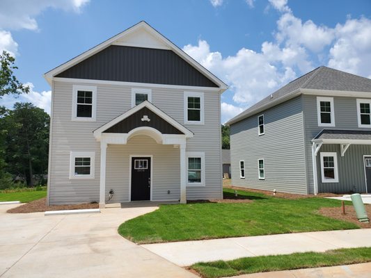 CHARLTON FARMS LUXURY RENTAL COMMUNITY - Updated January 2026 - 16 ...