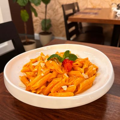 LUMI RESTAURANT - Updated December 2024 - 189 Photos & 69 Reviews - 921 ...