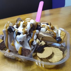 CHUCKLEBERRIES - 24 Photos & 20 Reviews - 7567 Oswego Rd, Liverpool ...
