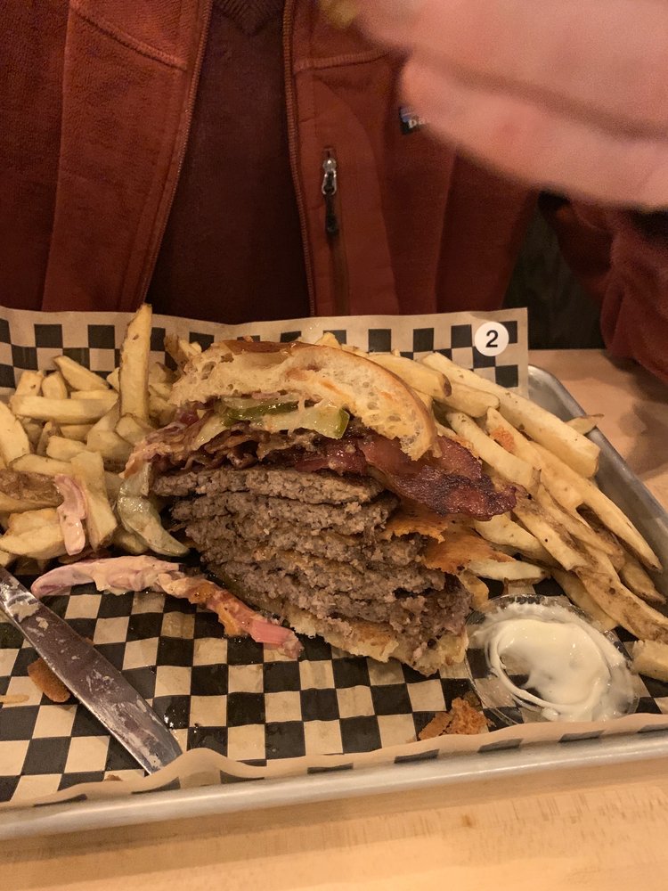 Bagger Dave's Burger Tavern, Fort Wayne | Roadtrippers