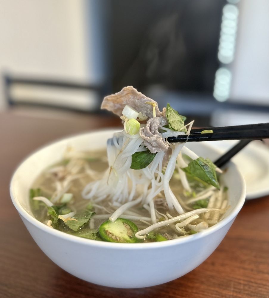 PHO NHA TRANG - Updated March 2025 - 197 Photos & 131 Reviews - 80 Post ...