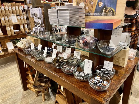 EARTHBOUND TRADING COMPANY - Updated September 2025 - 11 Photos - 459 ...