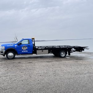 1ST CHOICE TOWING - Updated December 2025 - 27 Reviews - 5610 N ...