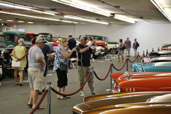 ST LOUIS CAR MUSEUM & AUTO SALES - 55 Photos & 14 Reviews - 1575 ...