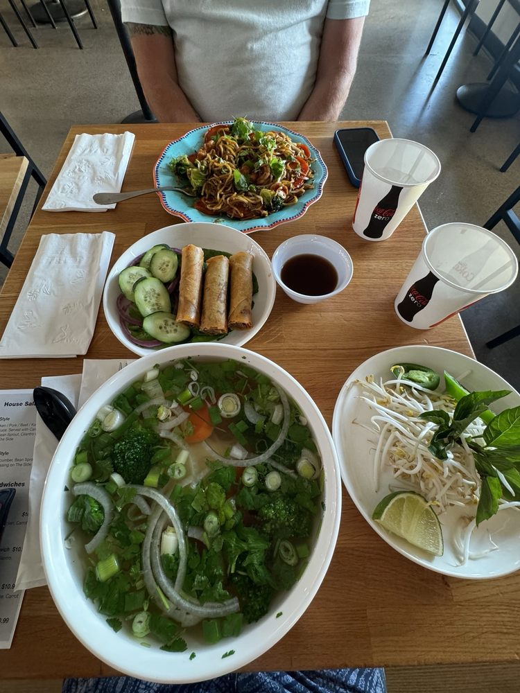 PHO ARCADIA - Updated July 2024 - 10 Photos - 2303 N 44th St, Phoenix ...