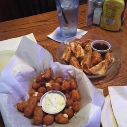 HOGS & KISSES - Updated August 2024 - 34 Photos & 101 Reviews - 149 ...