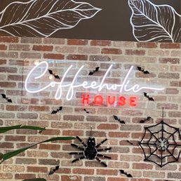 COFFEEHOLIC HOUSE - Updated June 2025 - 571 Photos & 227 Reviews - 8525 ...