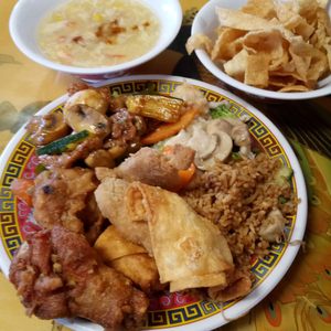 QUIK WOK - 13 Photos & 23 Reviews - Chinese - 1320 Lomaland Dr, El Paso ...