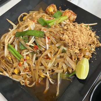 KONG’S KITCHEN - 27 Photos & 17 Reviews - 1098 Arcade St, Saint Paul ...