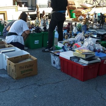 BERKELEY FLEA MARKET - Updated December 2024 - 130 Photos & 151 Reviews - 1937 Ashby Ave ...