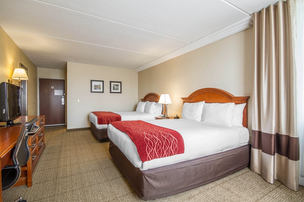 COMFORT INN MADISON - DOWNTOWN - Updated August 2025 - 28 Photos & 17 ...