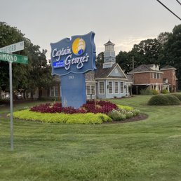 CAPTAIN GEORGE’S SEAFOOD RESTAURANT - Updated October 2025 - 425 Photos ...