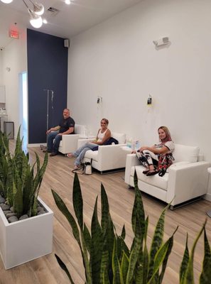 THE DRIP BAR - Updated December 2025 - 43215 Grand River Ave, Novi ...