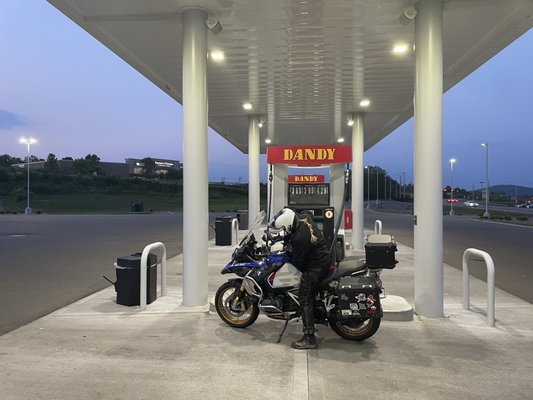 DANDY MINI MART - Updated December 2025 - 15 Photos - 104 Wygant Rd ...