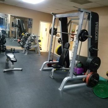 IRON SPORTS - Updated October 2025 - 76 Photos & 38 Reviews - 6982 ...