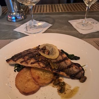 New York GABRIELS BAR AND RESTAURANT - Updated November 2024 - 77 ...