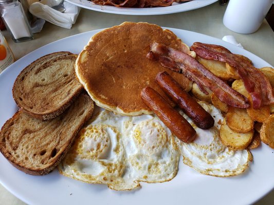 FLIPS RESTAURANT - 39 Photos & 76 Reviews - 575 Main Street N, Brampton ...