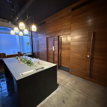 4PLAY KITCHEN & COCKTAILS - Updated December 2025 - 95 Photos & 36 ...