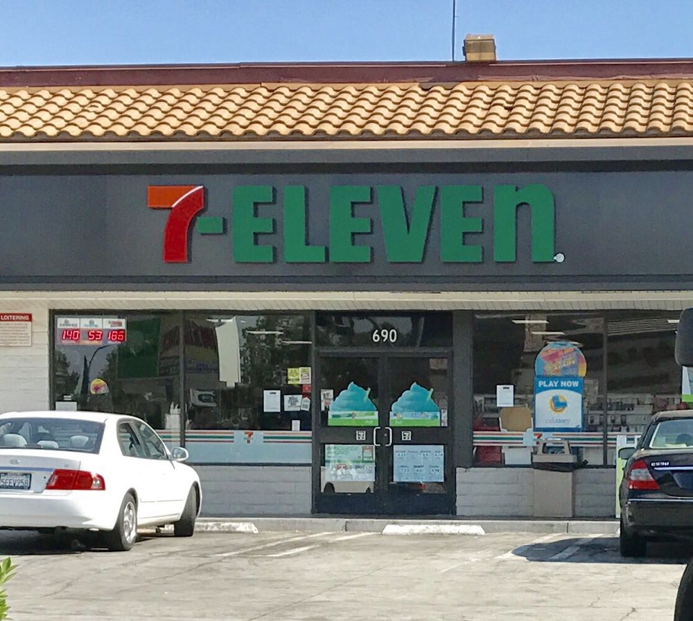 7-ELEVEN - 30 Reviews - Convenience Stores - 690 North Lake Ave ...