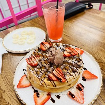 MADRES BRUNCH - Updated July 2024 - 2928 Photos & 2323 Reviews - 7040 ...