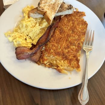 HEN HOUSE EATERY - Updated November 2024 - 1539 Photos & 1343 Reviews ...